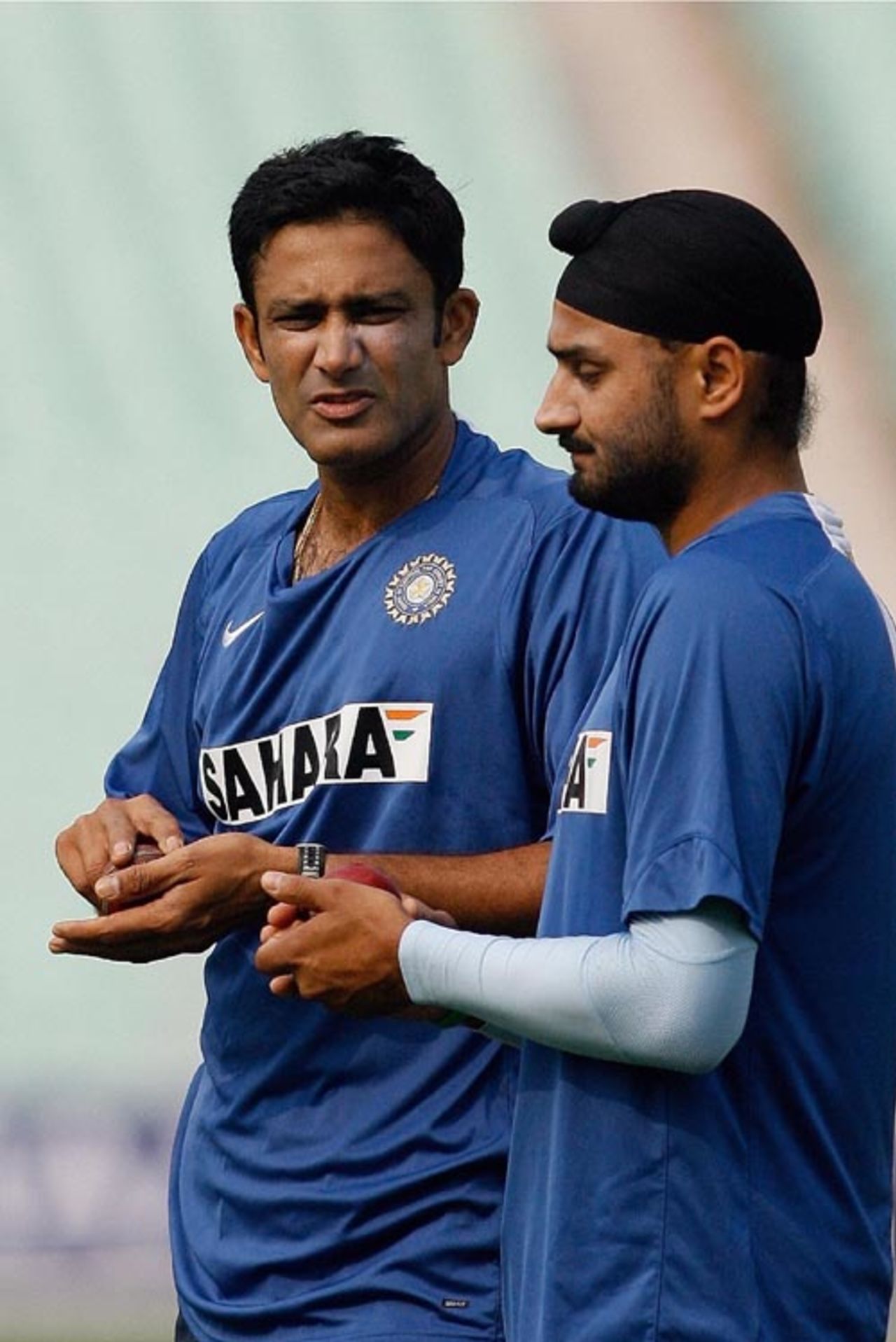 Anil Kumble And Harbhajan Singh Discuss Strategy ESPNcricinfo