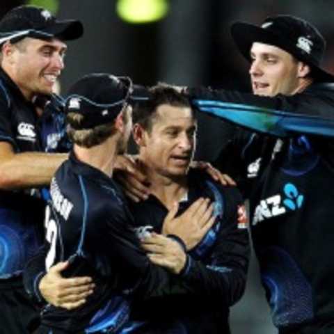 nathan mccullum stats