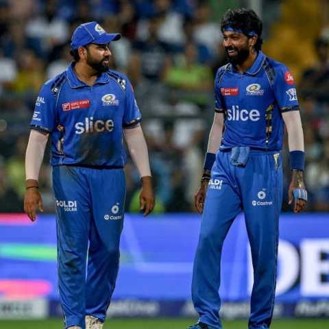 irfan pathan bowling record