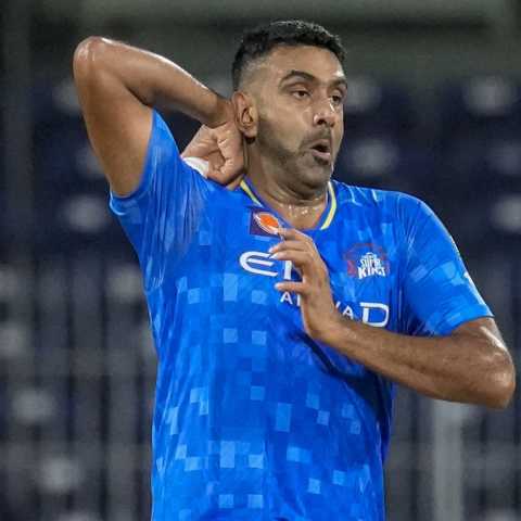 ravichandran ashwin qualification