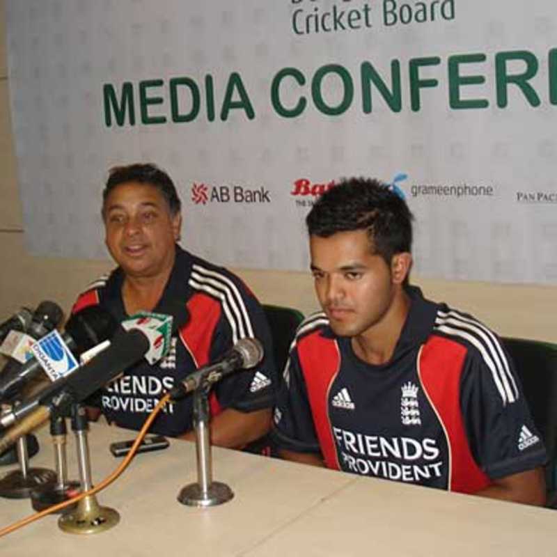 john abrahams cricketer