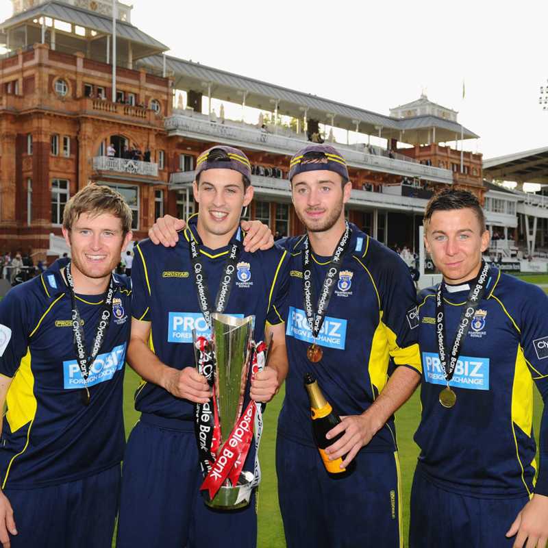 michael bates cricket