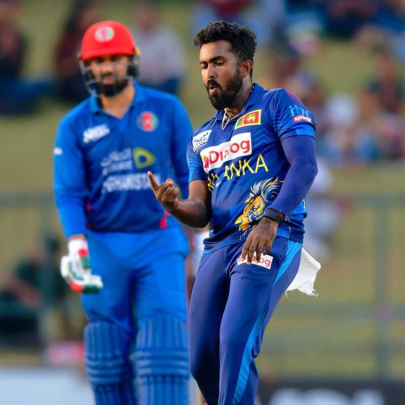 කණ්ඩායම සමග පිටත් වීමට වරම් අහිමි වූ අසිත ගැනයි කුසල් ගැනයි ඇසෙන අලුත්ම ...