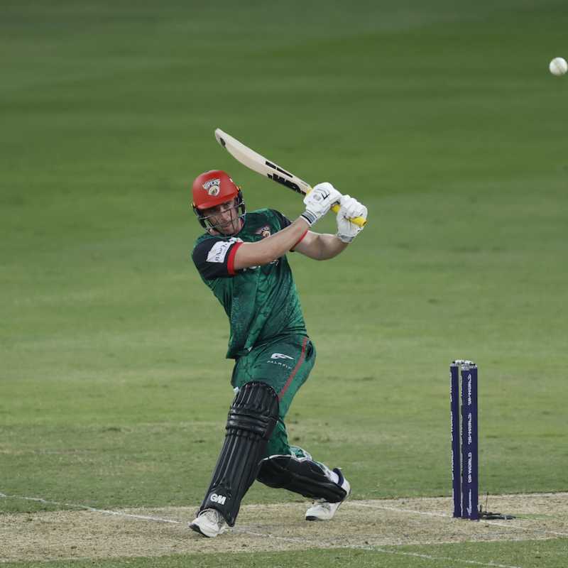 lawrence bowling action