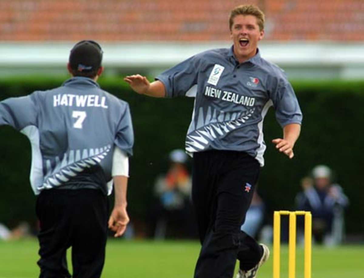 michael bates cricket