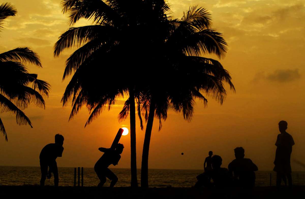 sunset play cricket