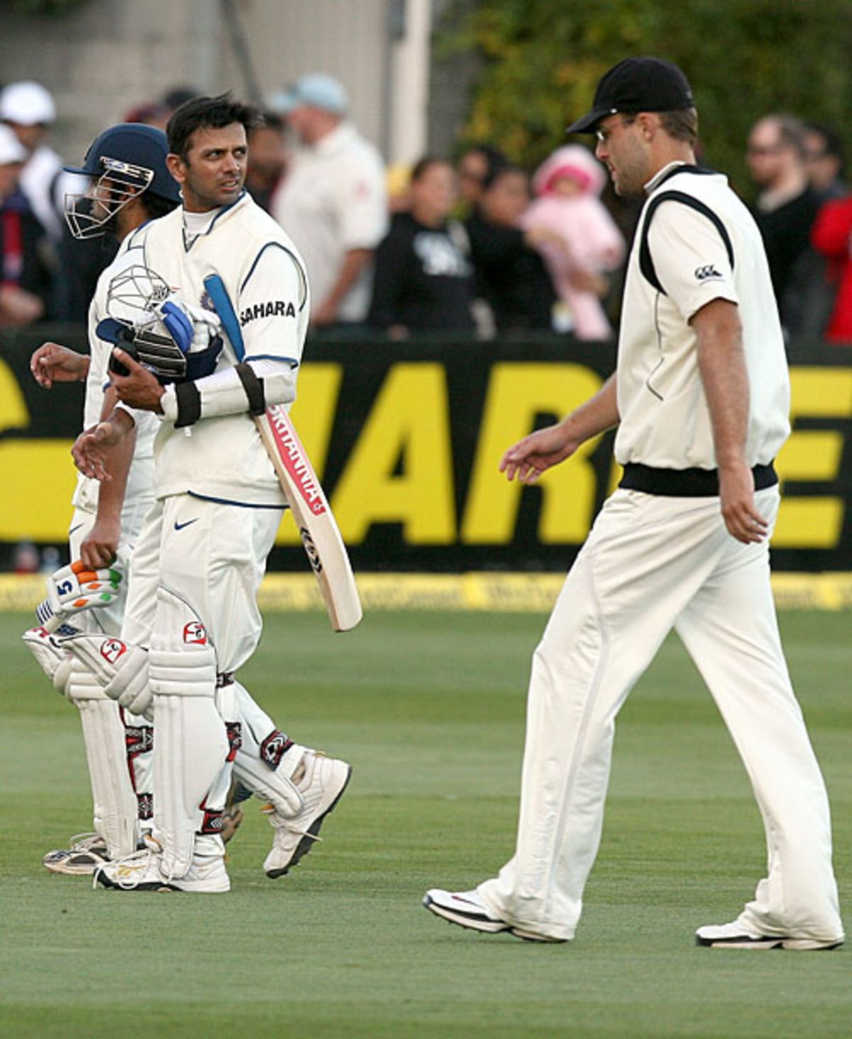 Rahul Dravid and Gautam Gambhir walk off along with Daniel Vettori | ESPNcricinfo.com