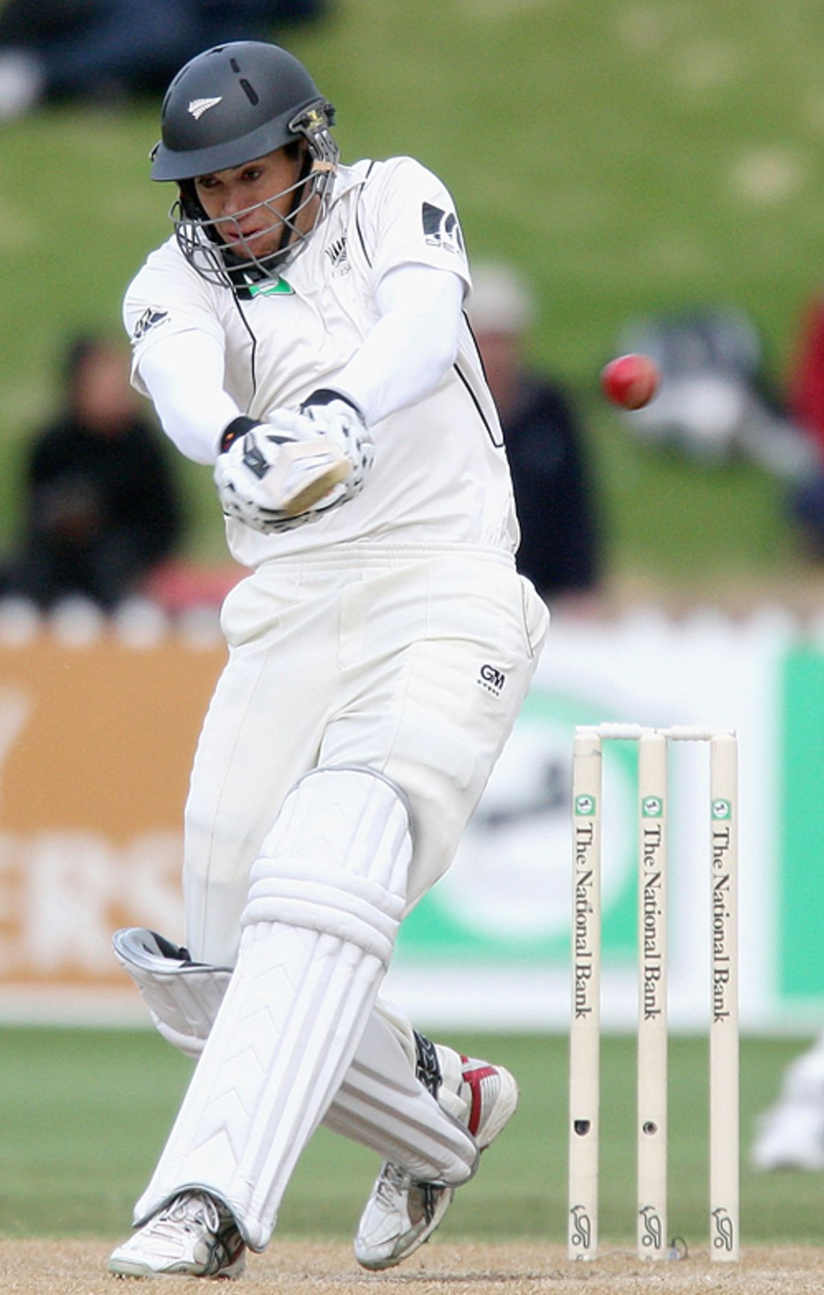 Ross Taylor pulls | ESPNcricinfo.com