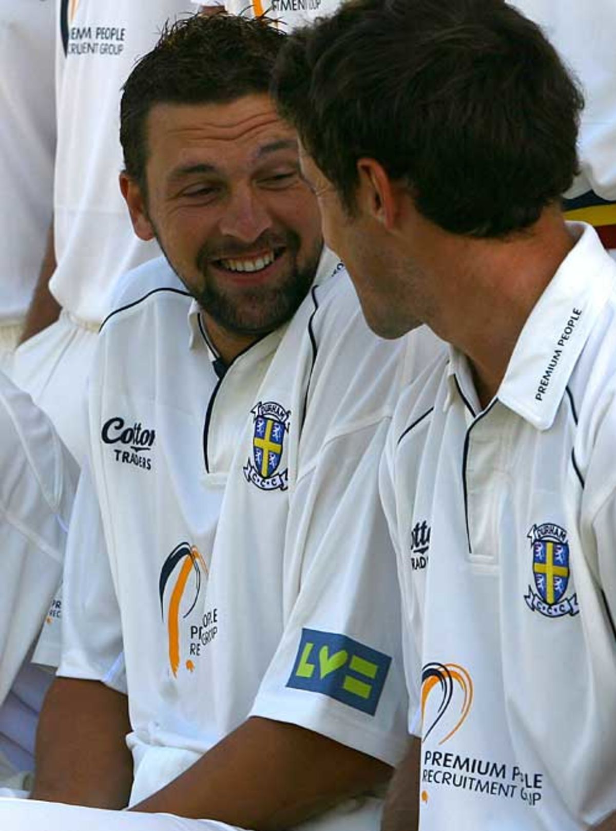 Ben Laughlin takes a breather | ESPNcricinfo.com