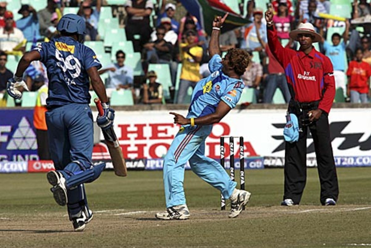 Lasith Malinga celebrates Ravi Teja's wicket | ESPNcricinfo.com