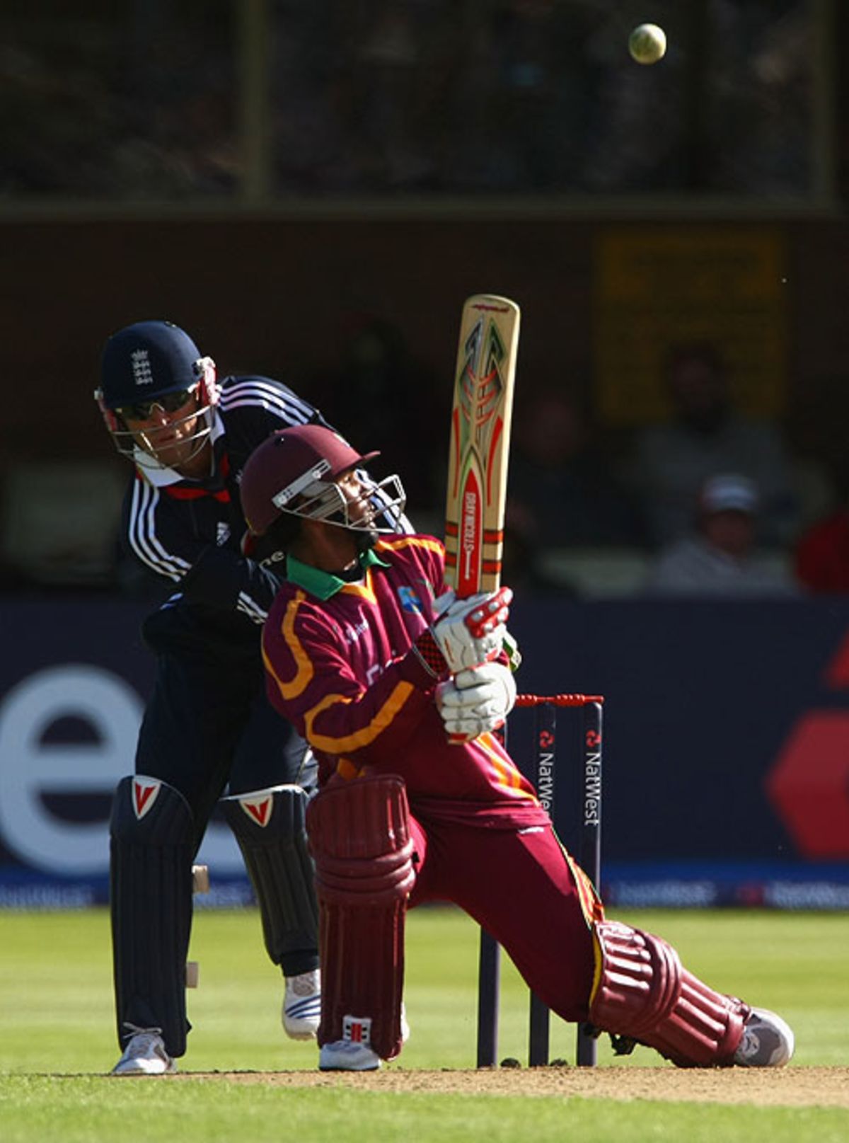 Denesh Ramdin gets inventive during his innings of 45 from 48 balls ...