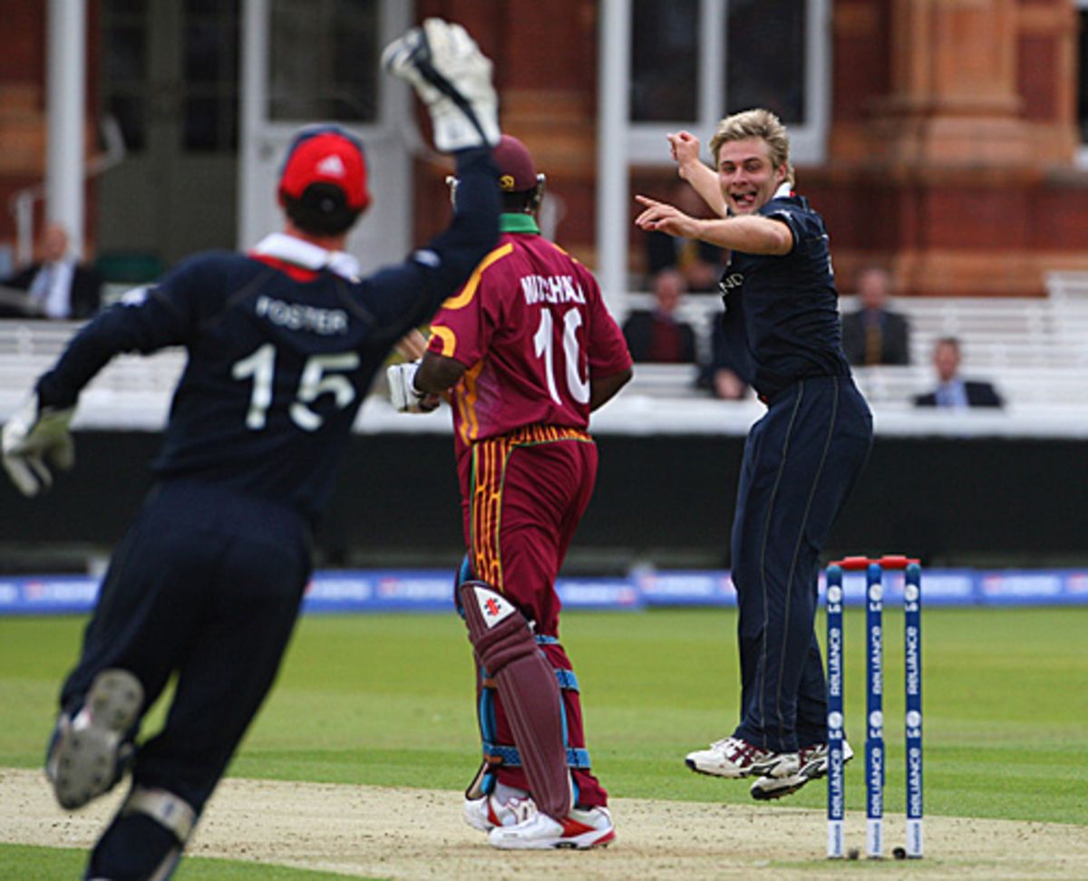 Luke Wright celebrates the wicket of Xavier Marshall | ESPNcricinfo.com