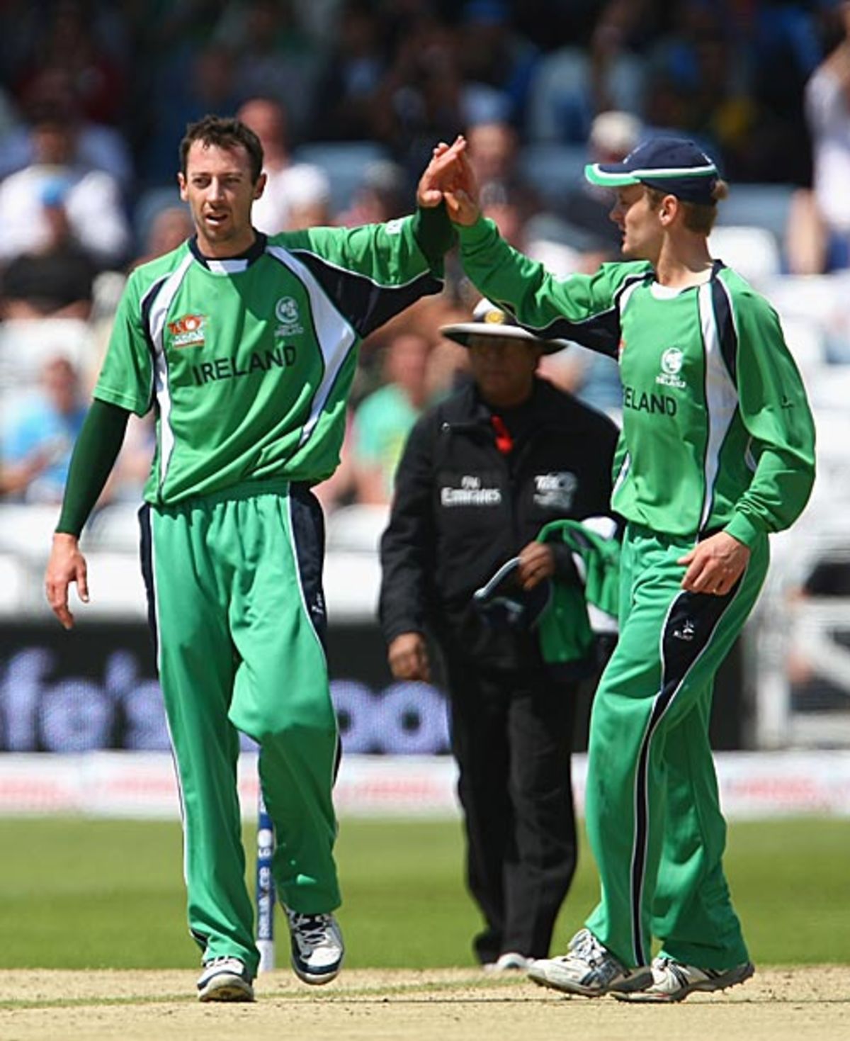 Alex Cusack celebrates the fall of Aaron Redmond | ESPNcricinfo.com