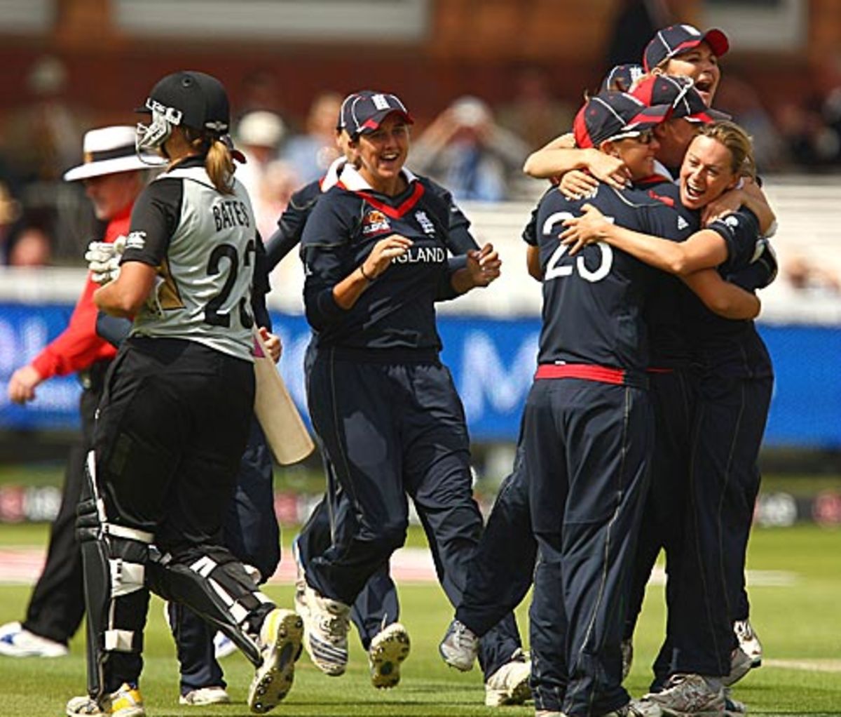 Nicky Shaw finished with figures of 2 for 17 | ESPNcricinfo.com