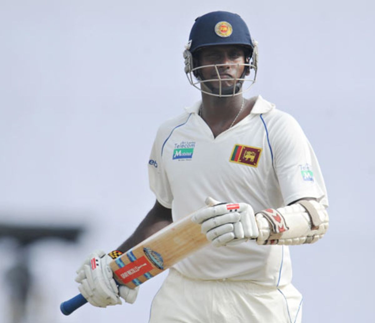 Angelo Mathews walks back to the pavilion | ESPNcricinfo.com