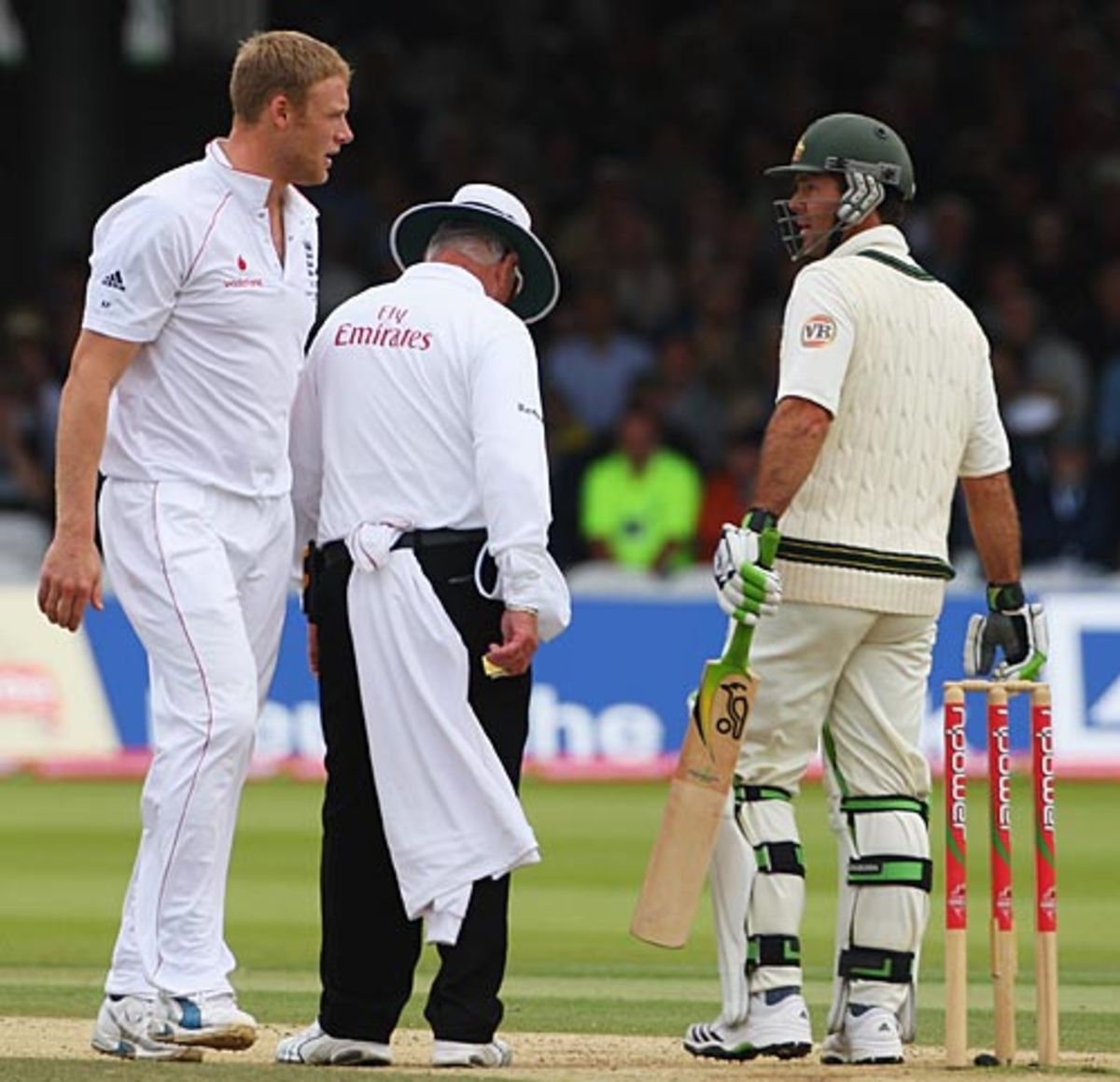Andrew Flintoff goes off the field | ESPNcricinfo.com
