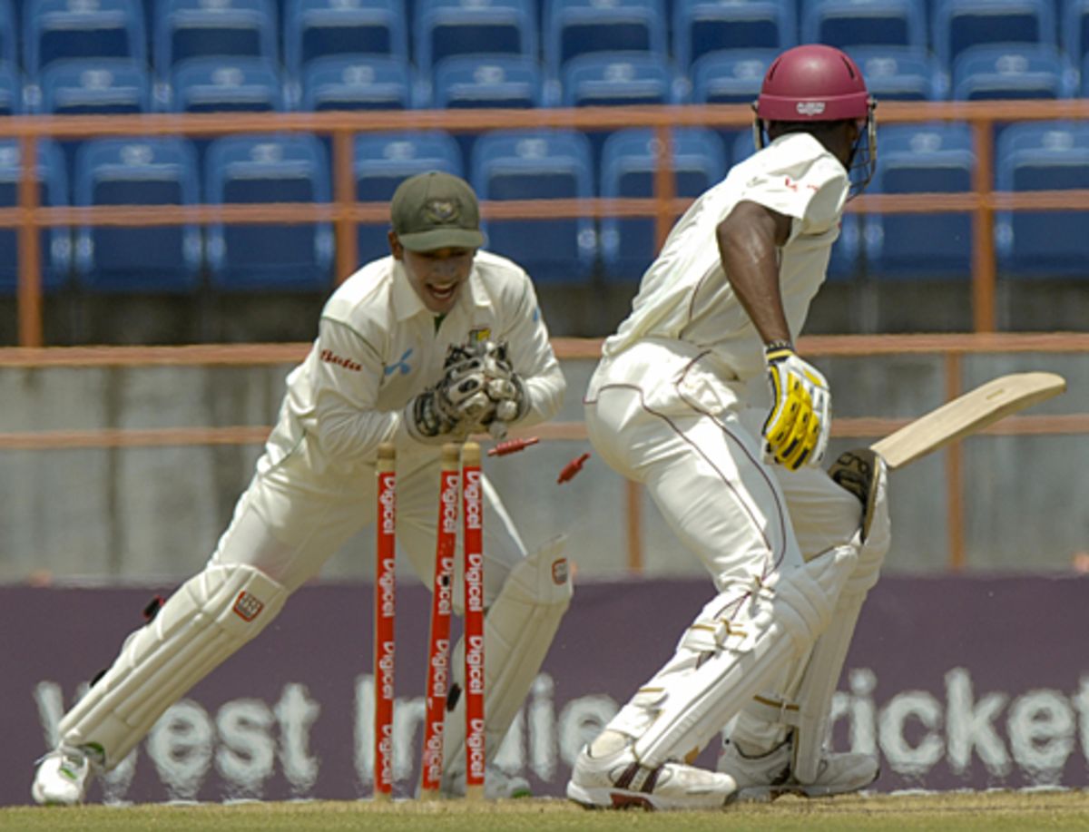 Shakib Al Hasan gets to keep the ball after his five-wicket haul ... Shakib Al Hasan gets to keep the ball after his five-wicket haul ...