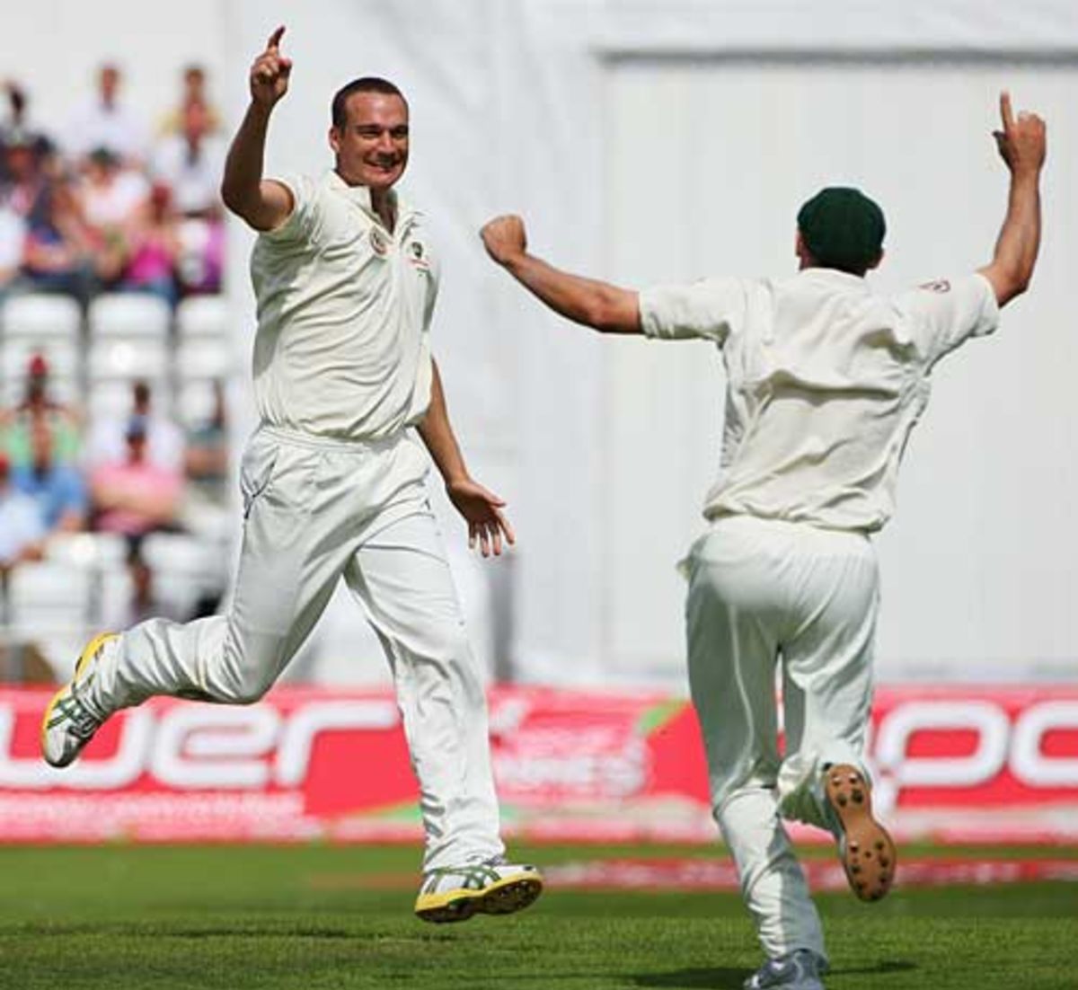 Stuart Clark made a major impact on his return to the side ...