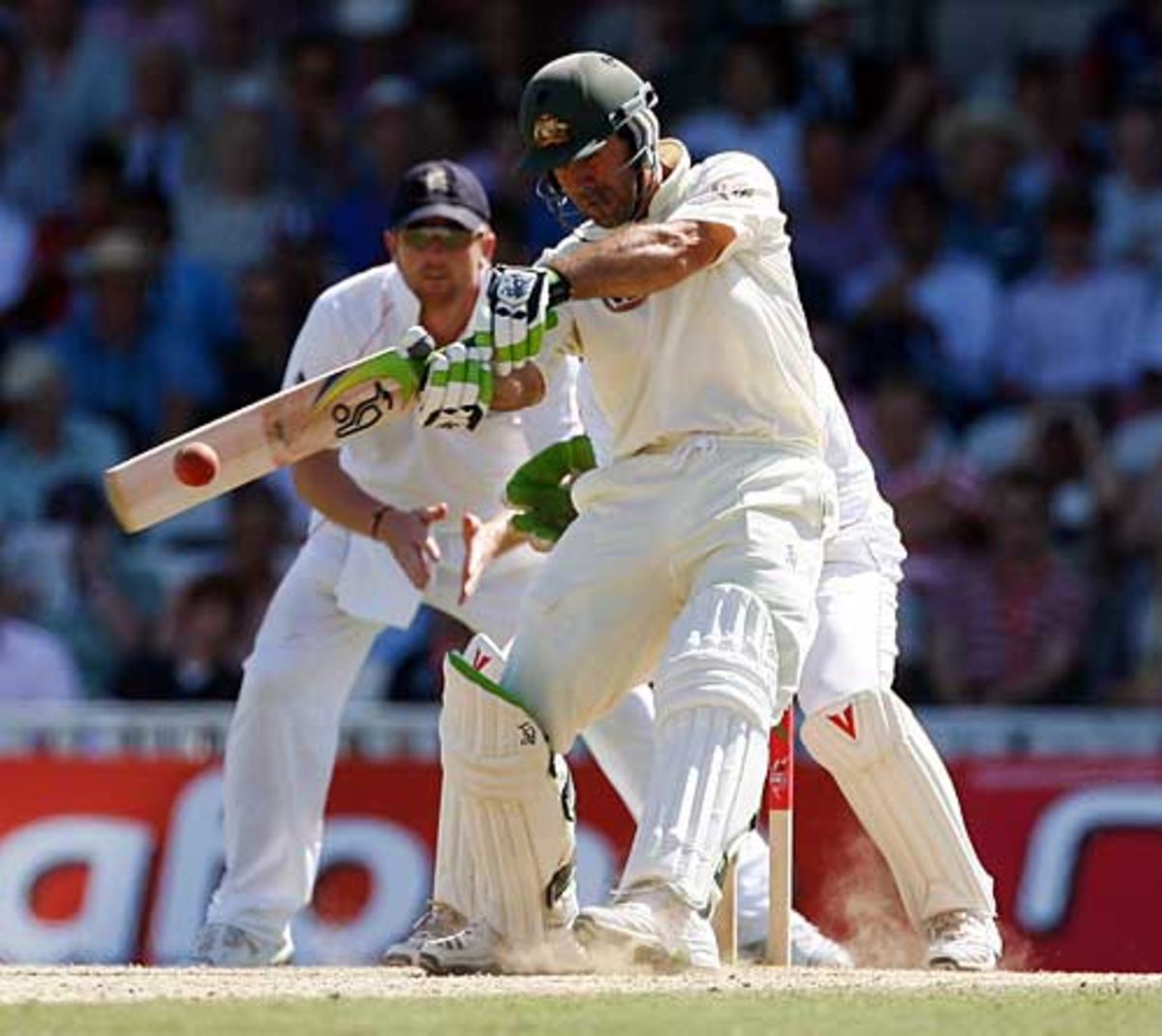 Ricky Ponting swivels and pulls | ESPNcricinfo.com