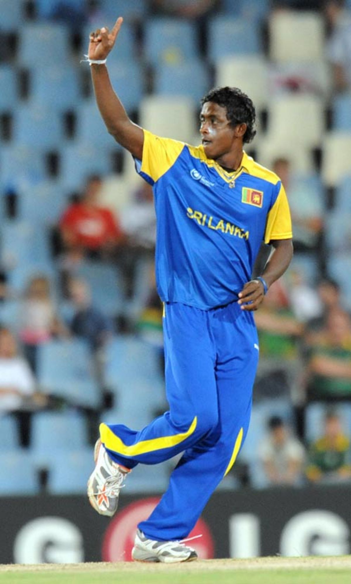 Ajantha Mendis signals a wicket | ESPNcricinfo.com
