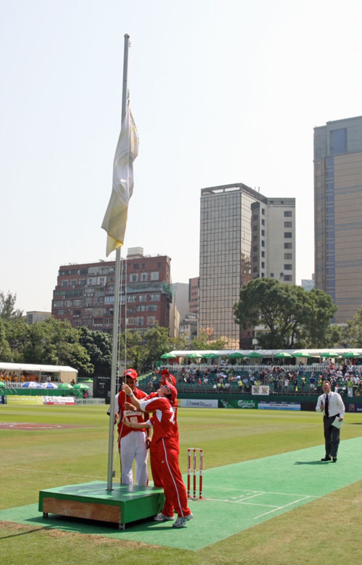 ICC President David Morgan presents the ICC Centenary Flag to HKCA ...
