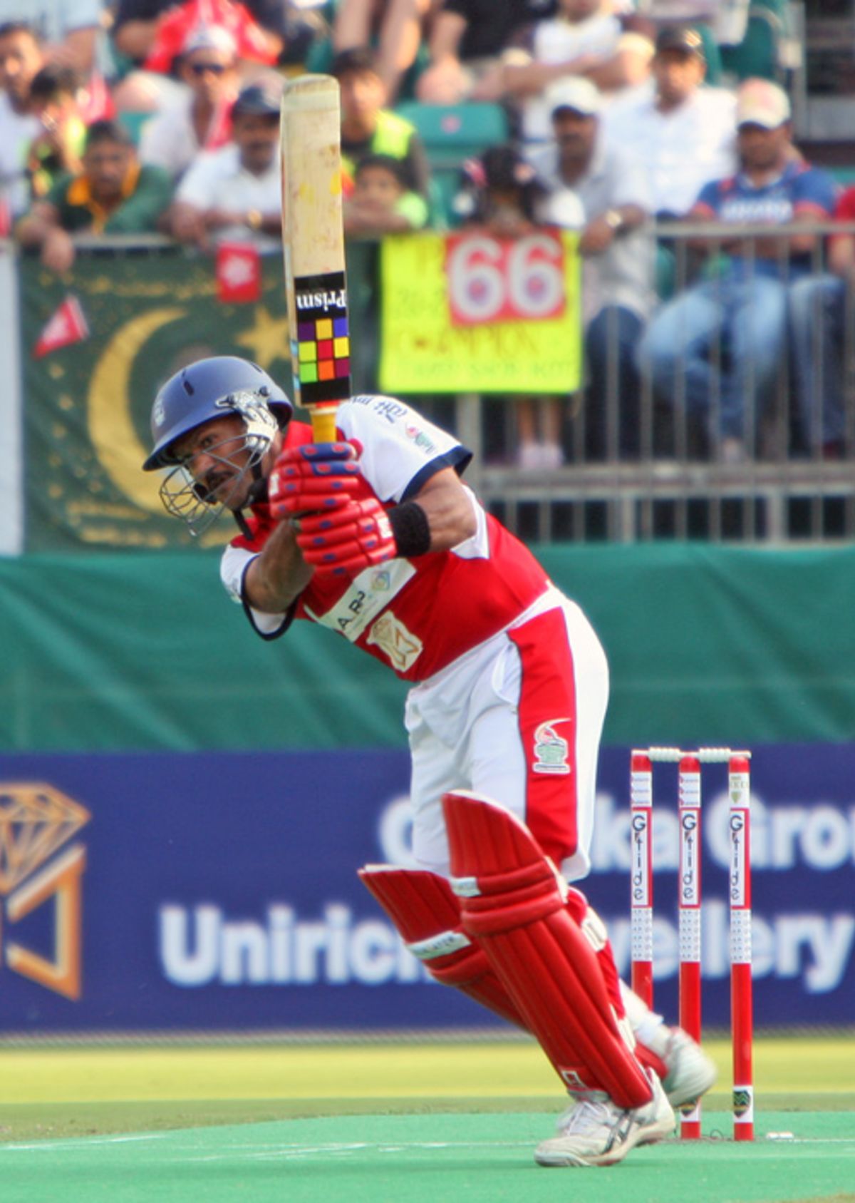 Hong Kong pose with the runners-up trophy | ESPNcricinfo.com