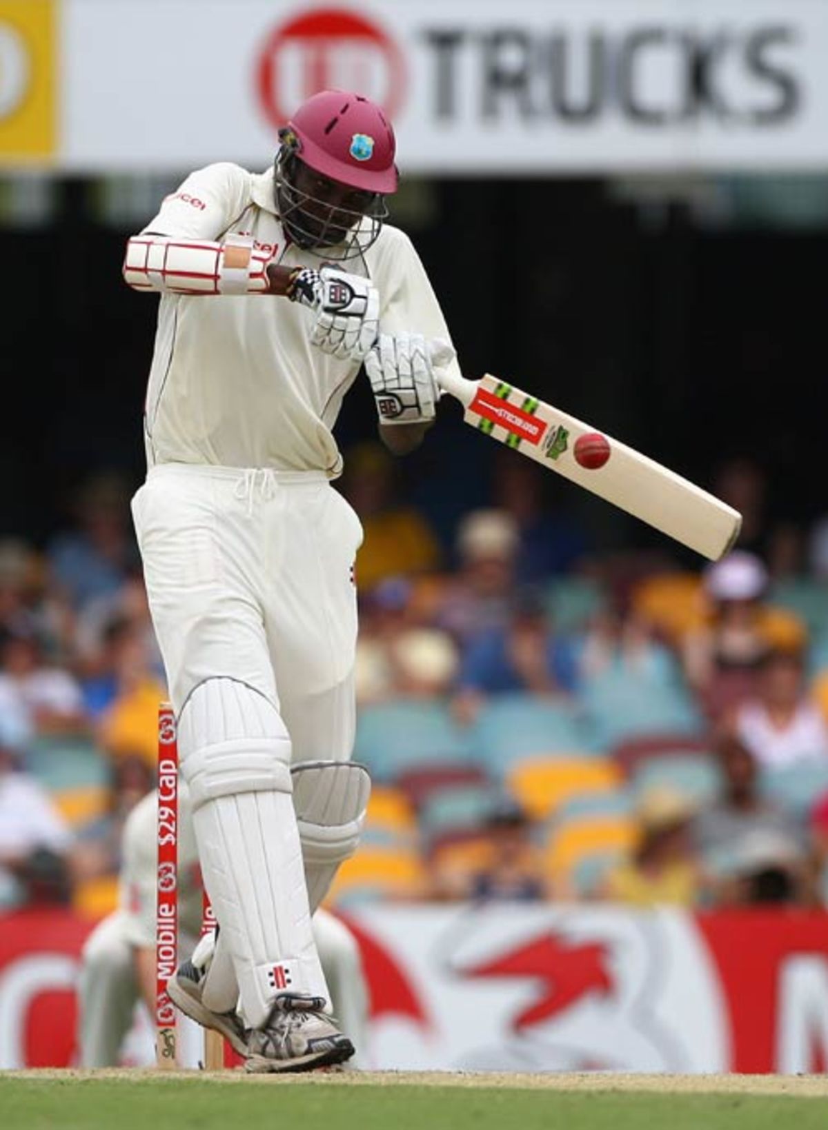 Sulieman Benn goes for the pull | ESPNcricinfo.com