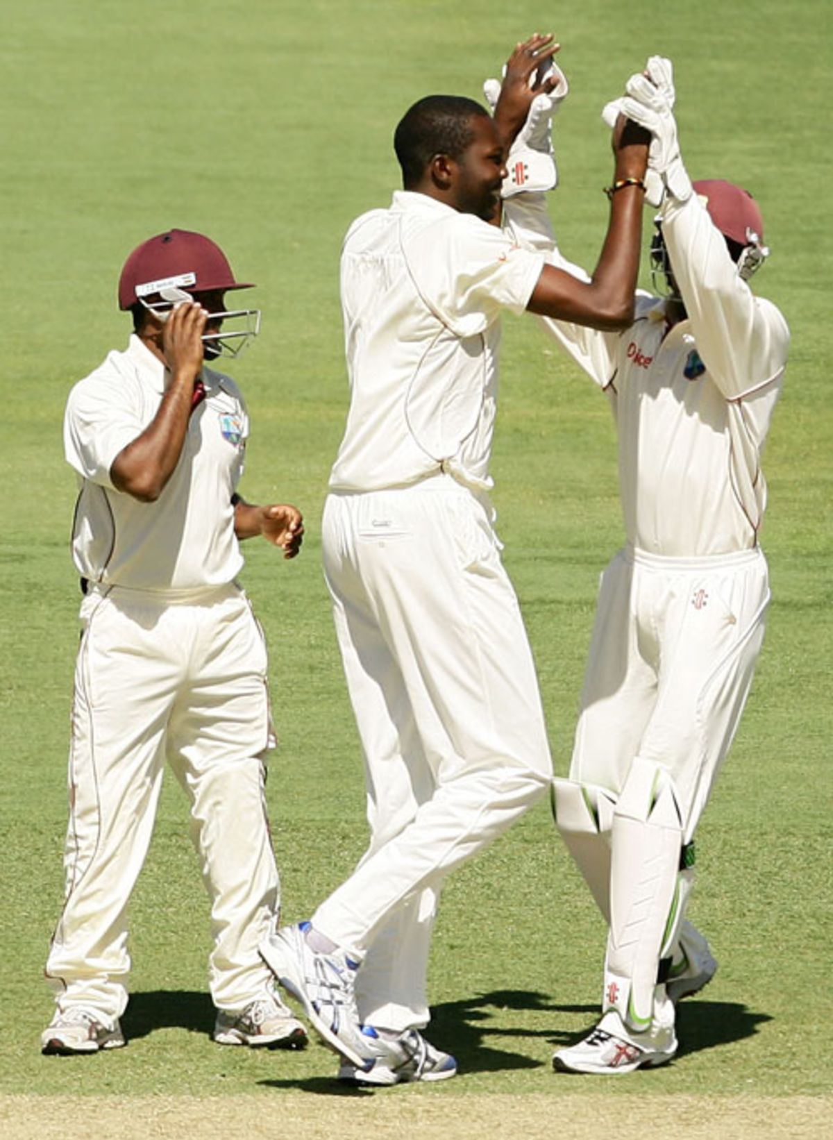 Sulieman Benn celebrates the wicket of Shane Watson | ESPNcricinfo.com