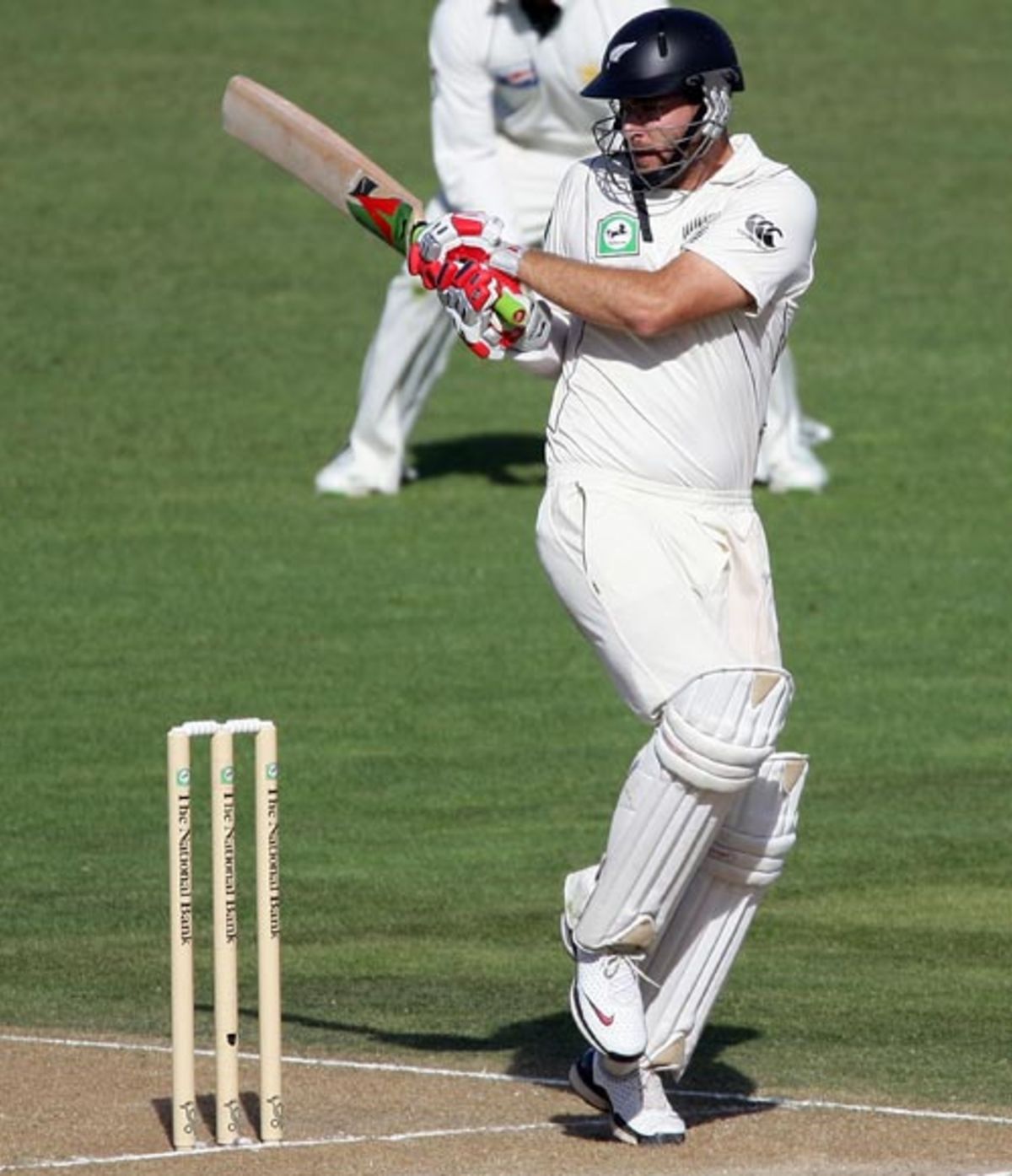 Daniel Vettori pulls behind square | ESPNcricinfo.com