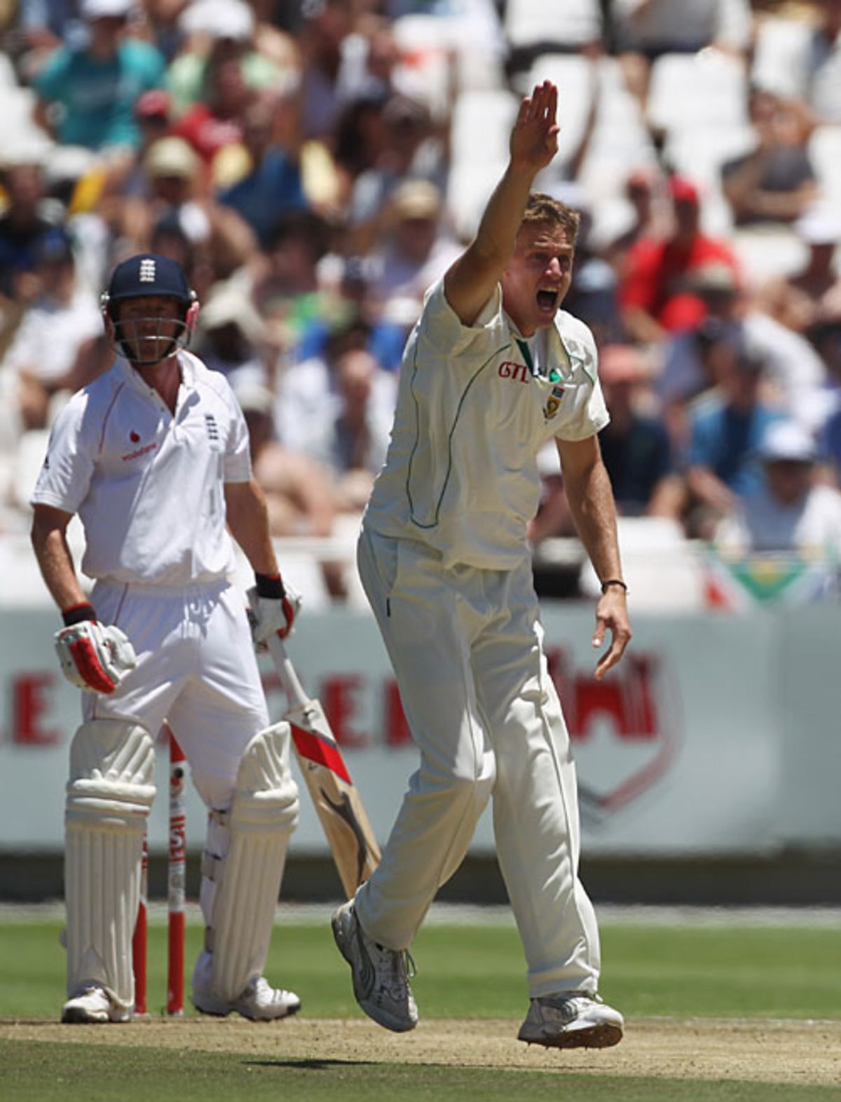 Dale Steyn caught Kevin Pietersen smartly off his own bowling for a ...