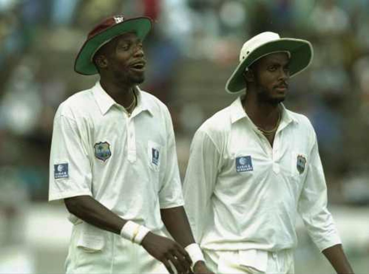 Richie Richardson pulls Curtly Ambrose away from Steve Waugh ...