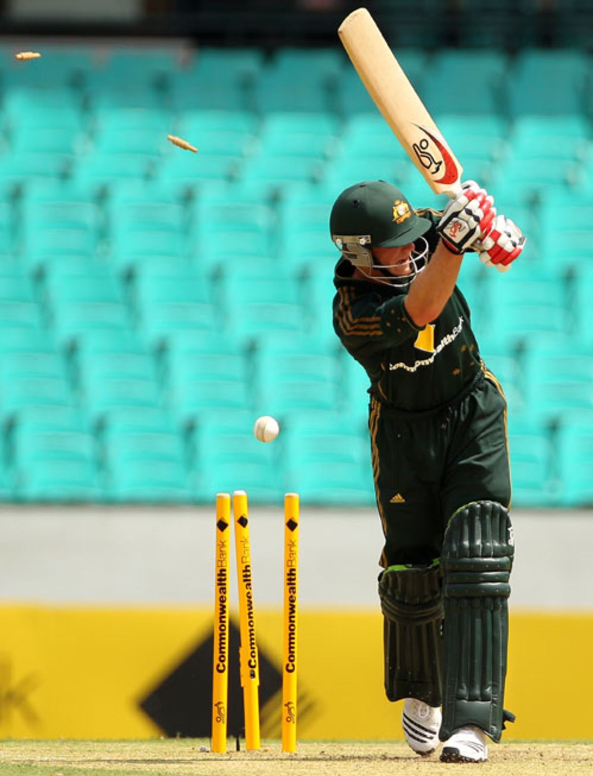 Damien Wright runs in to bowl | ESPNcricinfo.com