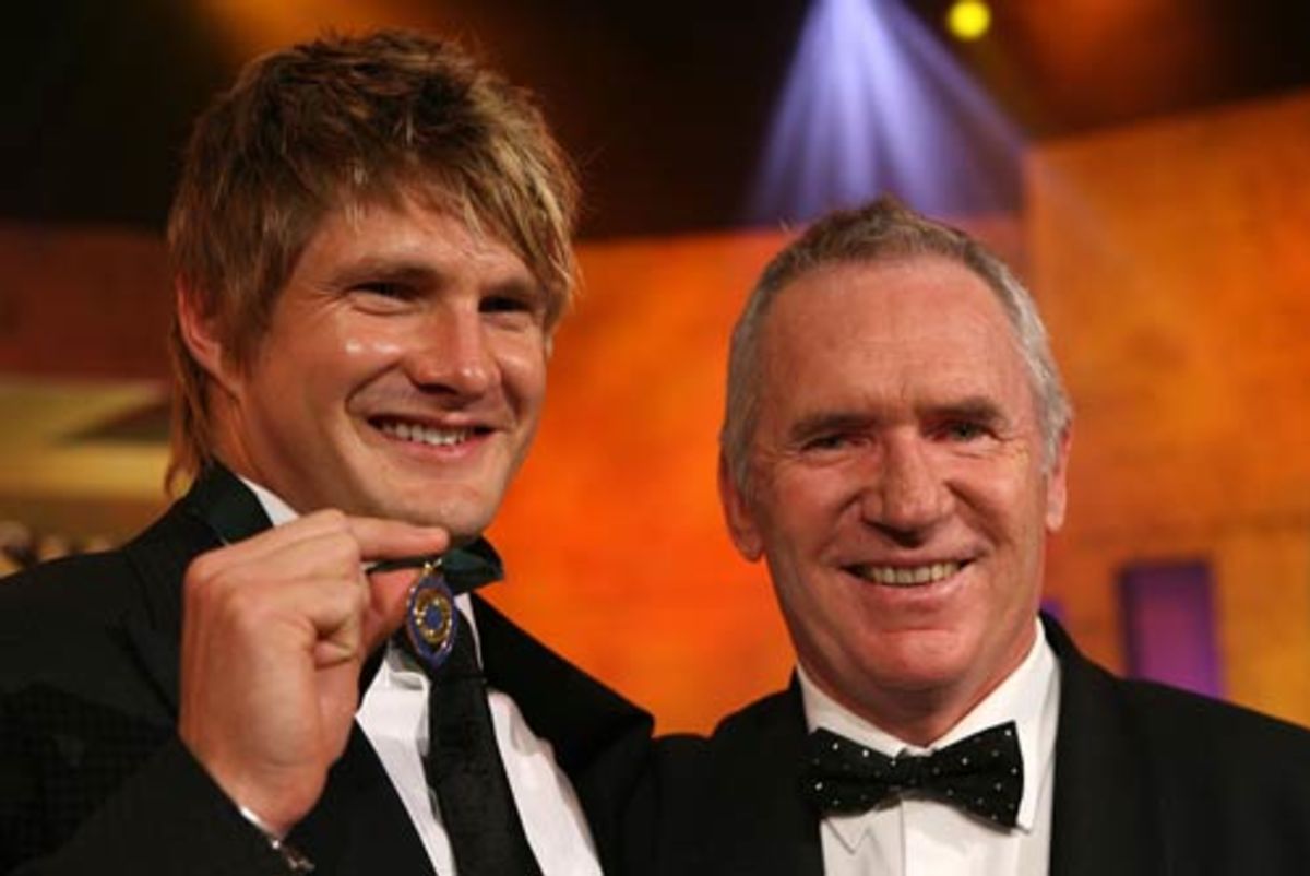 The Allan Border Medal winner Shane Watson with Allan Border ...