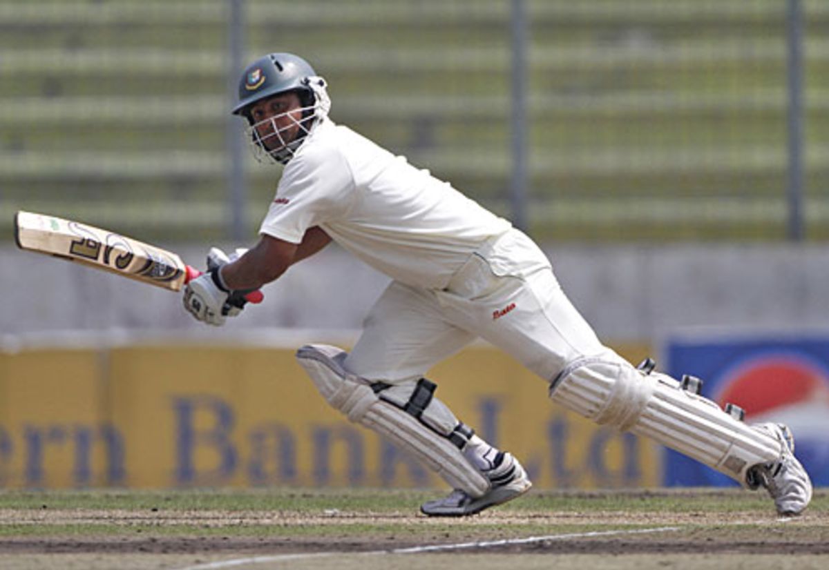 Tamim Iqbal cuts en route to fifty | ESPNcricinfo.com
