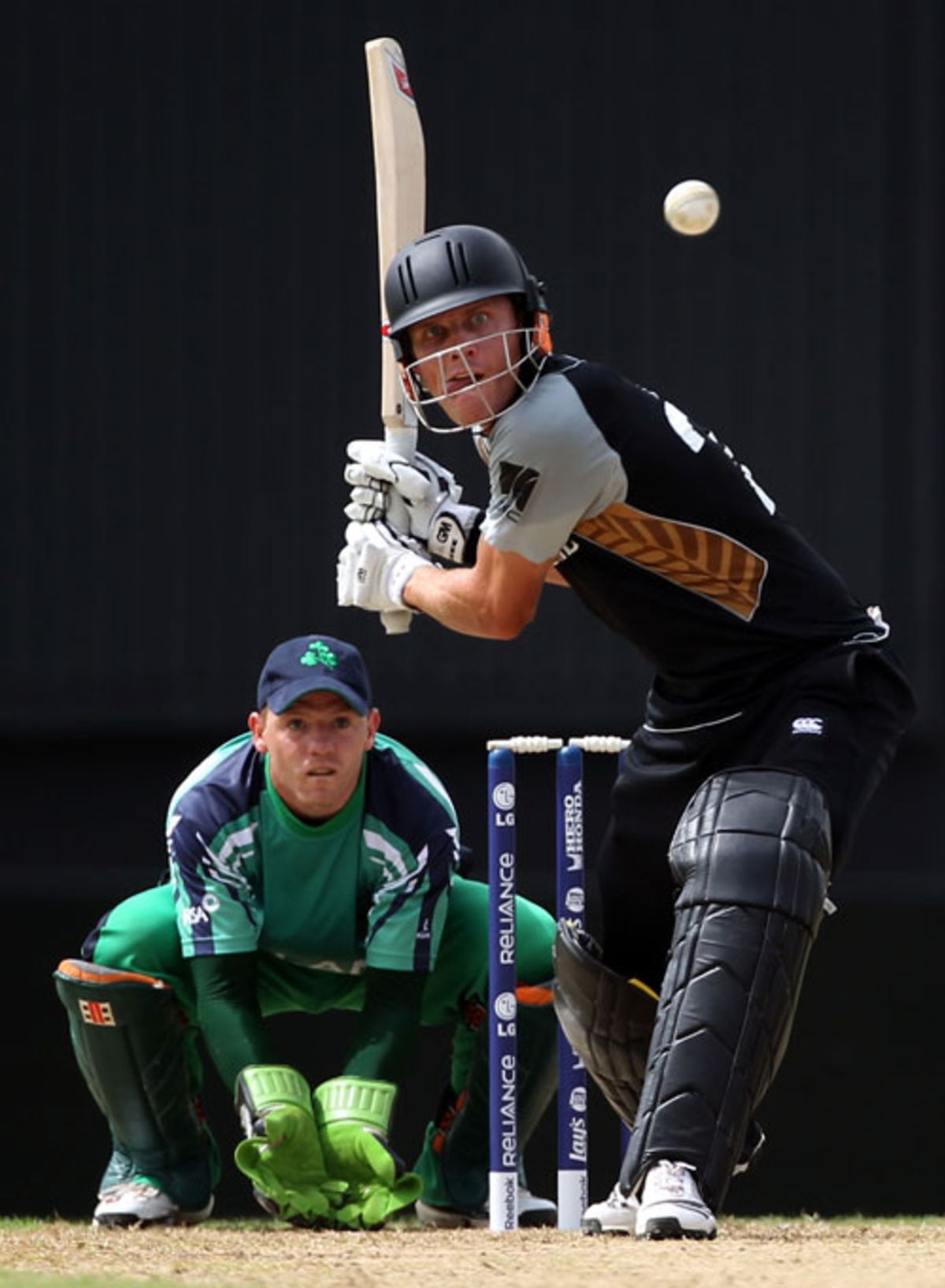 Rob Nicol lofts over the infield | ESPNcricinfo.com