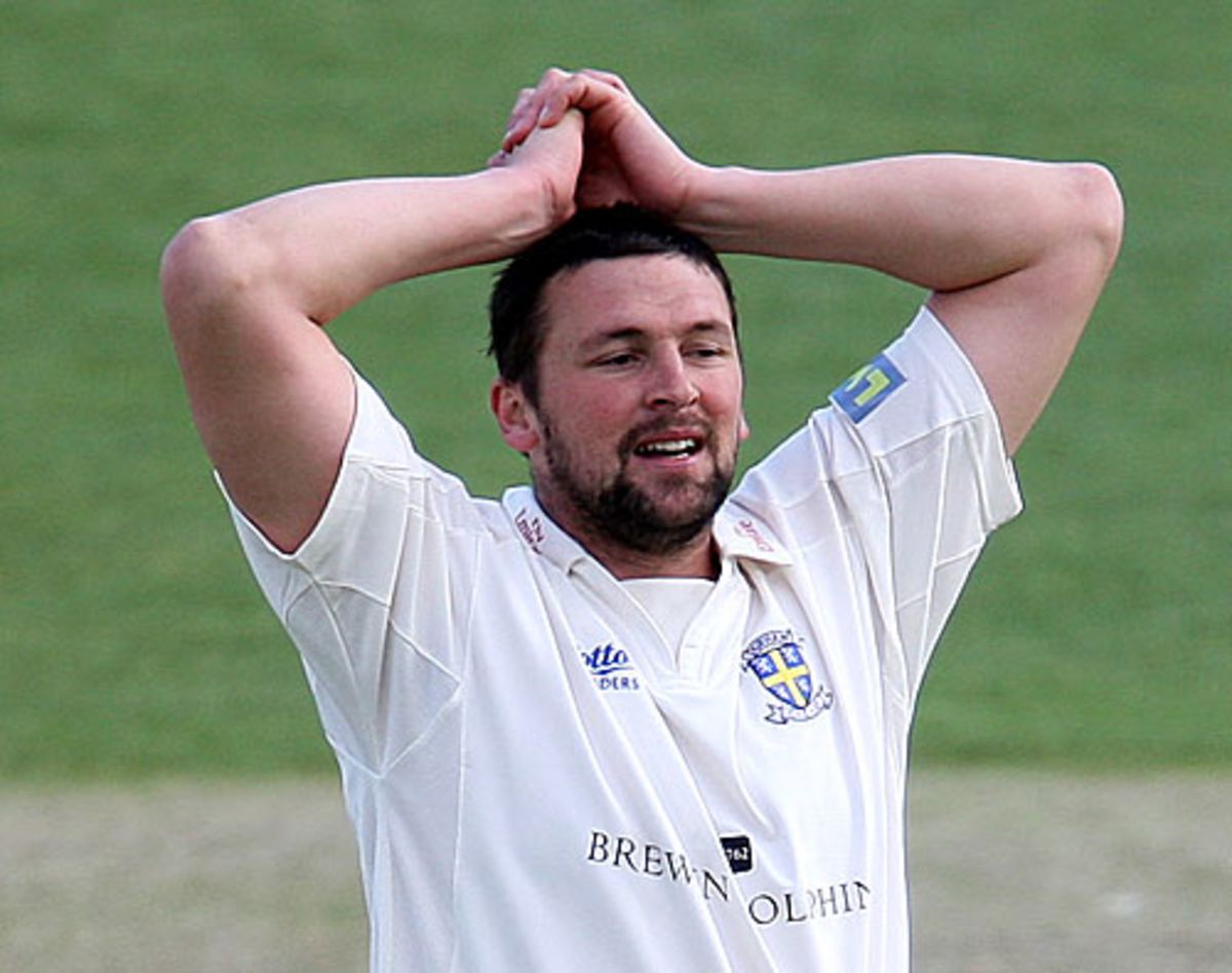 Steve Harmison seemed to have shaken off the stiffness in his back in ...
