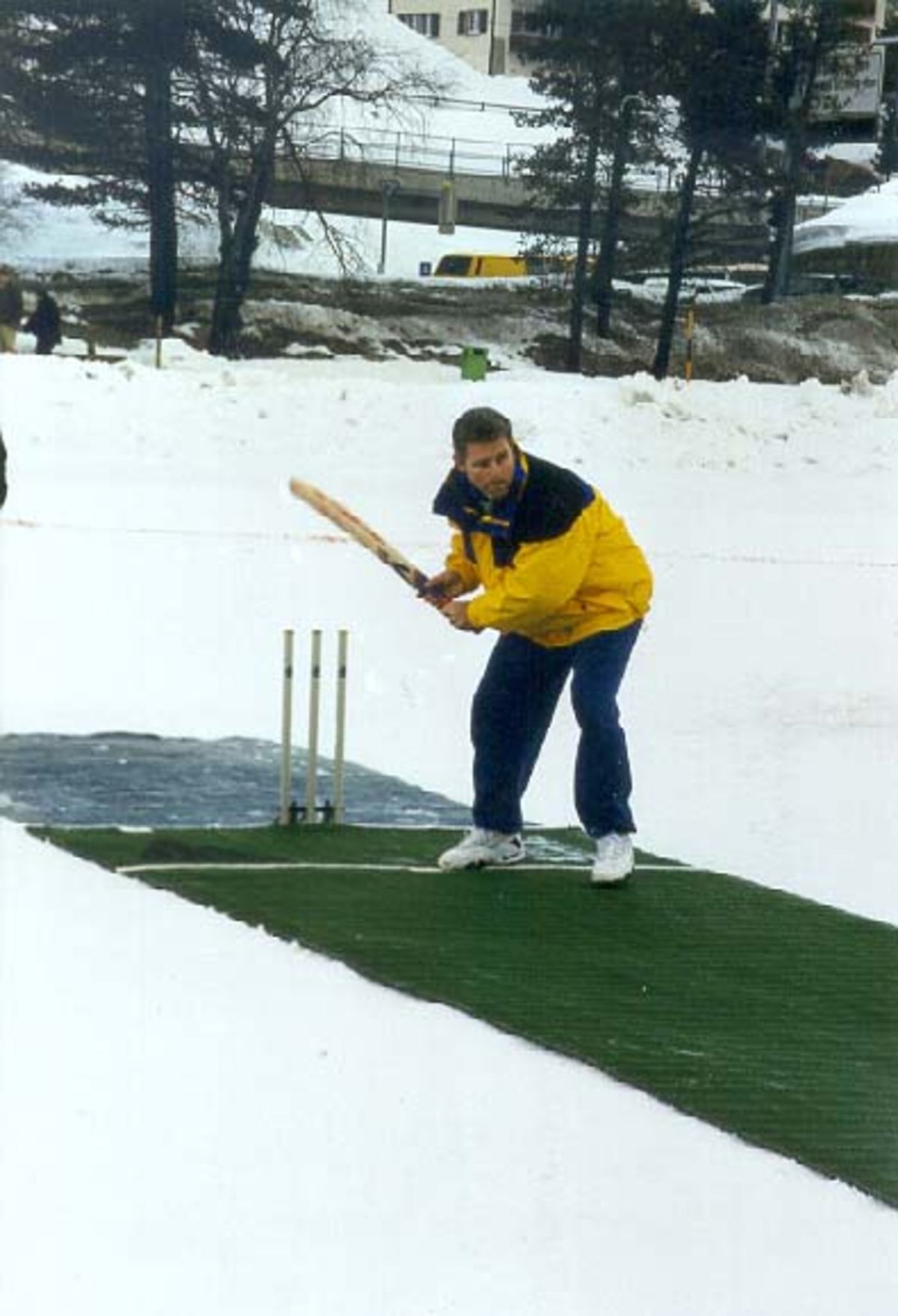 Cricket in the snow - Switzerland | ESPNcricinfo.com