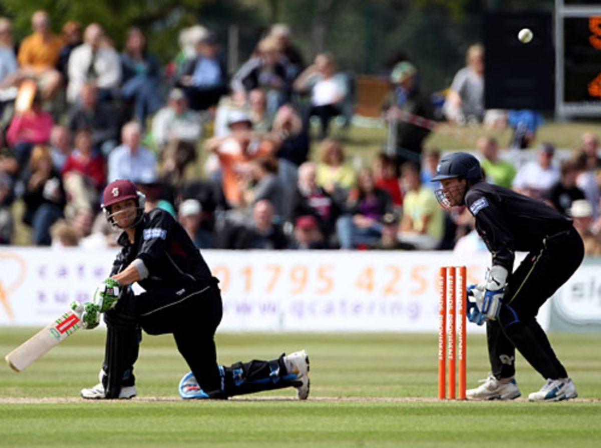 James Hildreth hit 13 boundaries during his unbeaten 77 | ESPNcricinfo.com