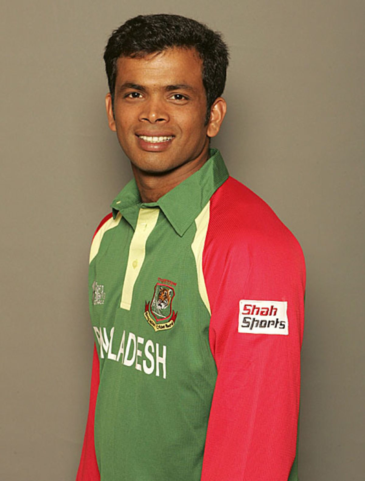 Abdur Razzak, player portrait | ESPNcricinfo.com