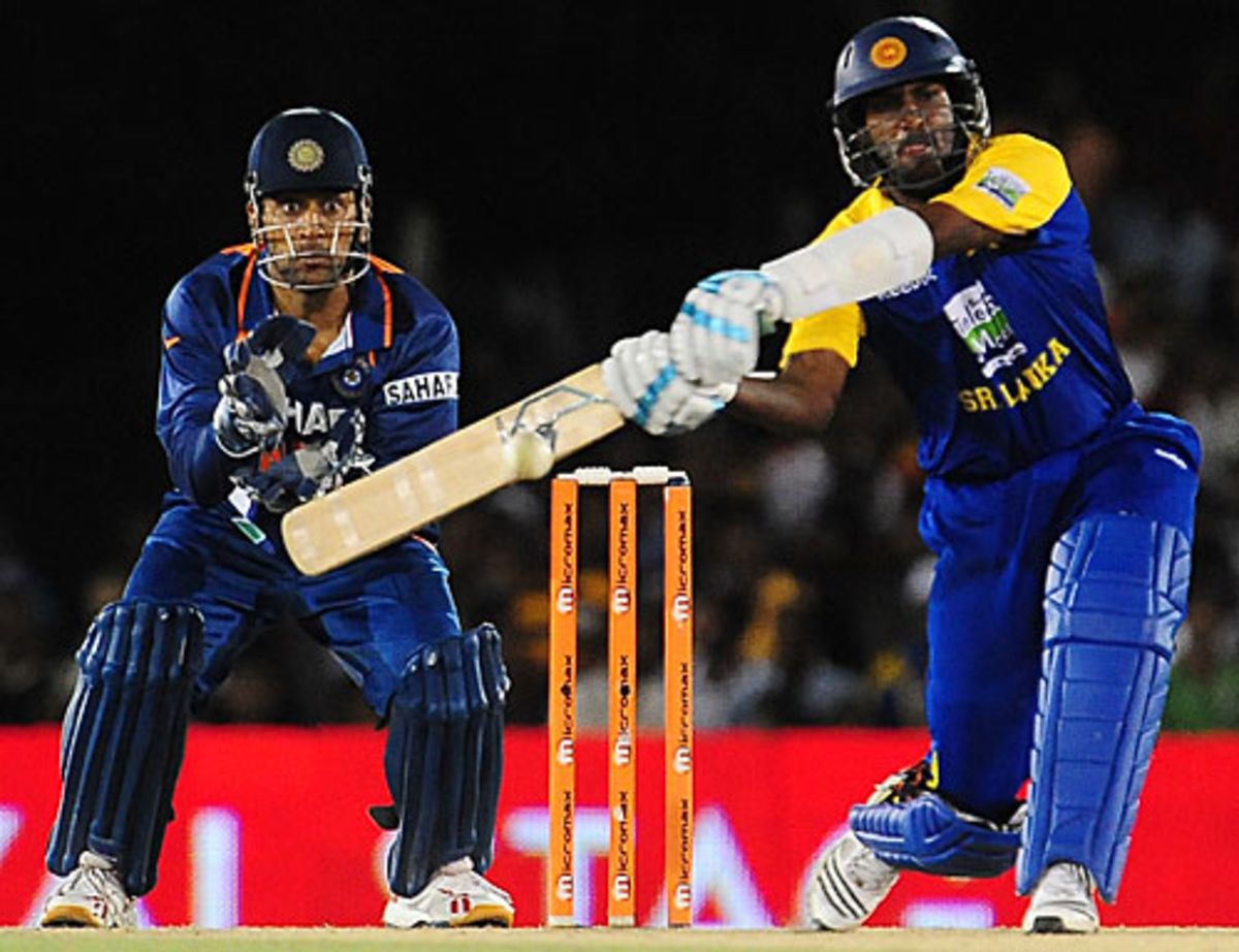 Chamara Kapugedera hits out during his unbeaten half-century ...