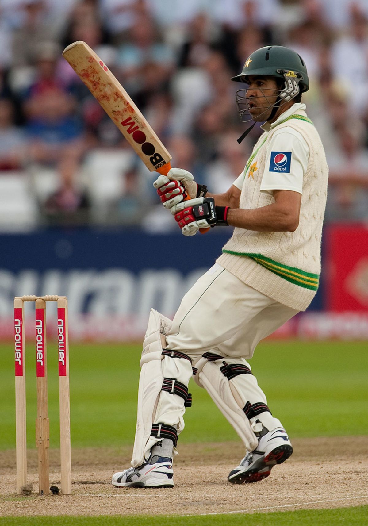 Umar Gul timed the ball supremely on the third morning to take Pakistan ...