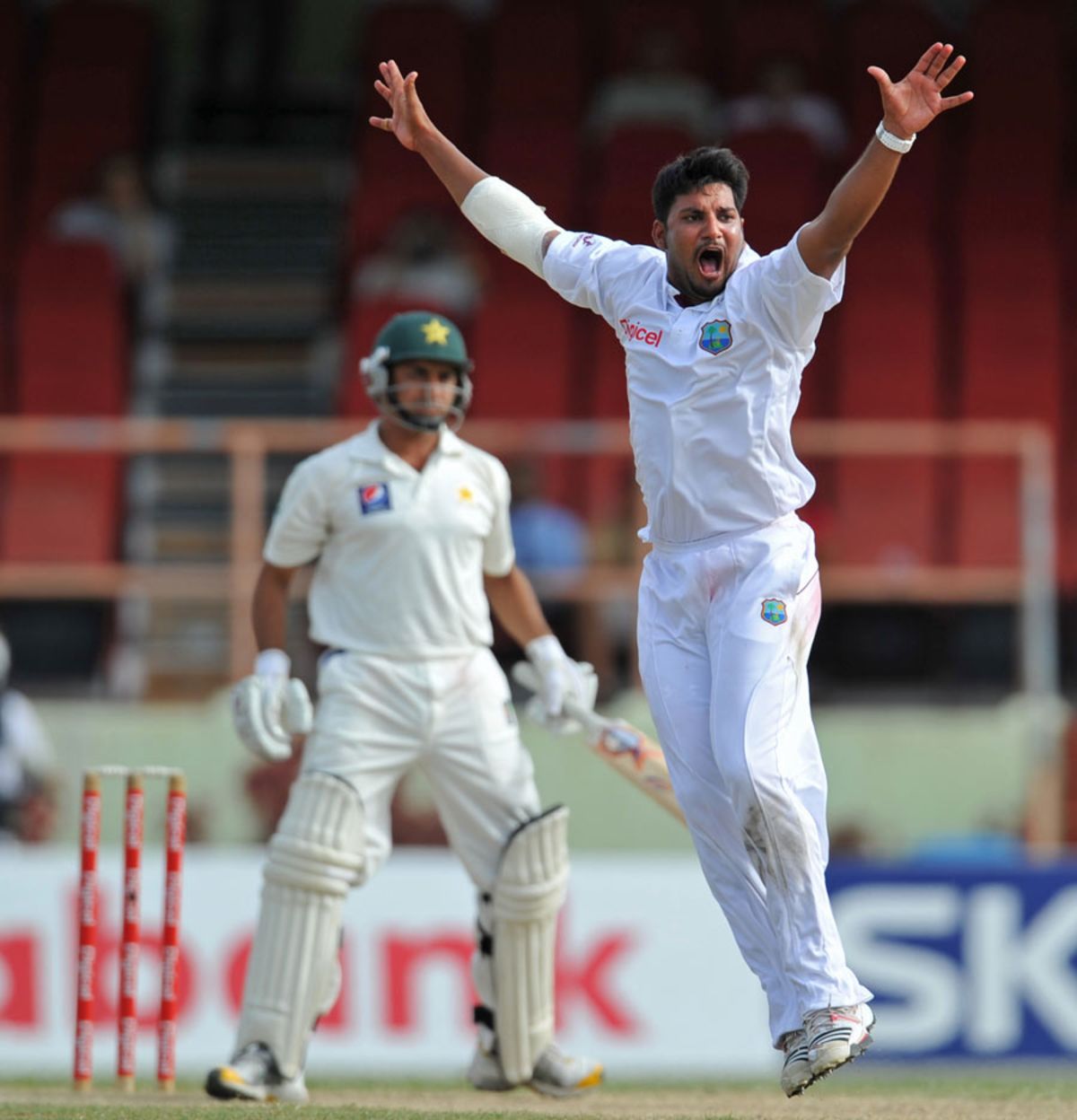 Umar Akmal looked the most confident of Pakistan's batsmen ...