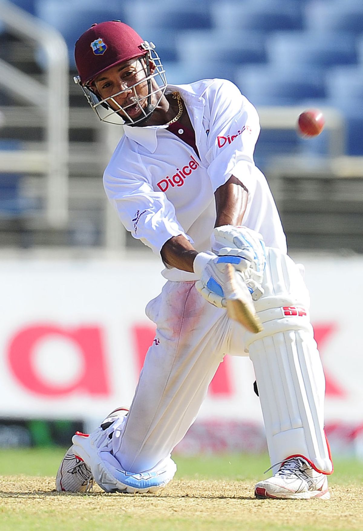 Lendl Simmons hits a six off Amit Mishra | ESPNcricinfo.com