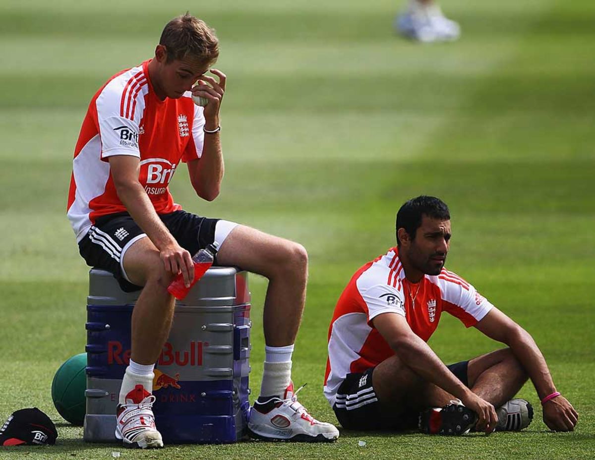 Stuart Broad and Ravi Bopara take a breather during training ...