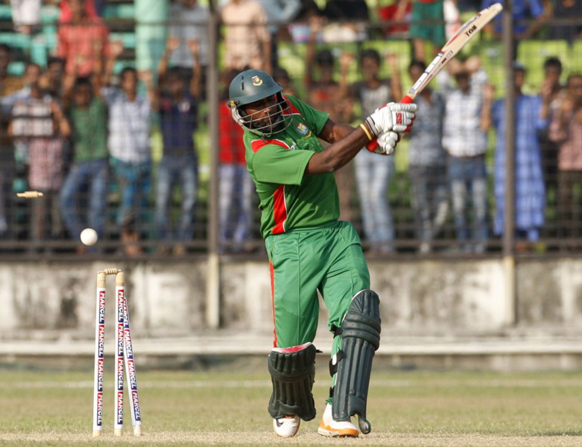Robiul Islam is bowled by Ravi Rampaul | ESPNcricinfo.com