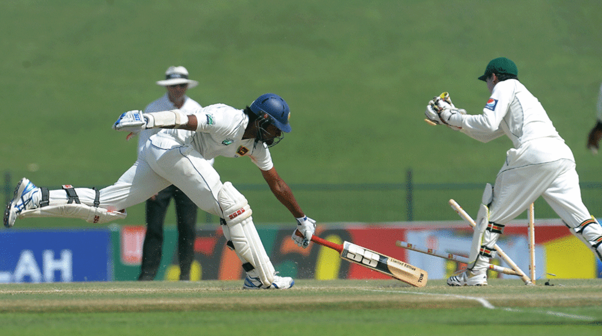 Adnan Akmal runs out Lahiru Thirimanne | ESPNcricinfo.com