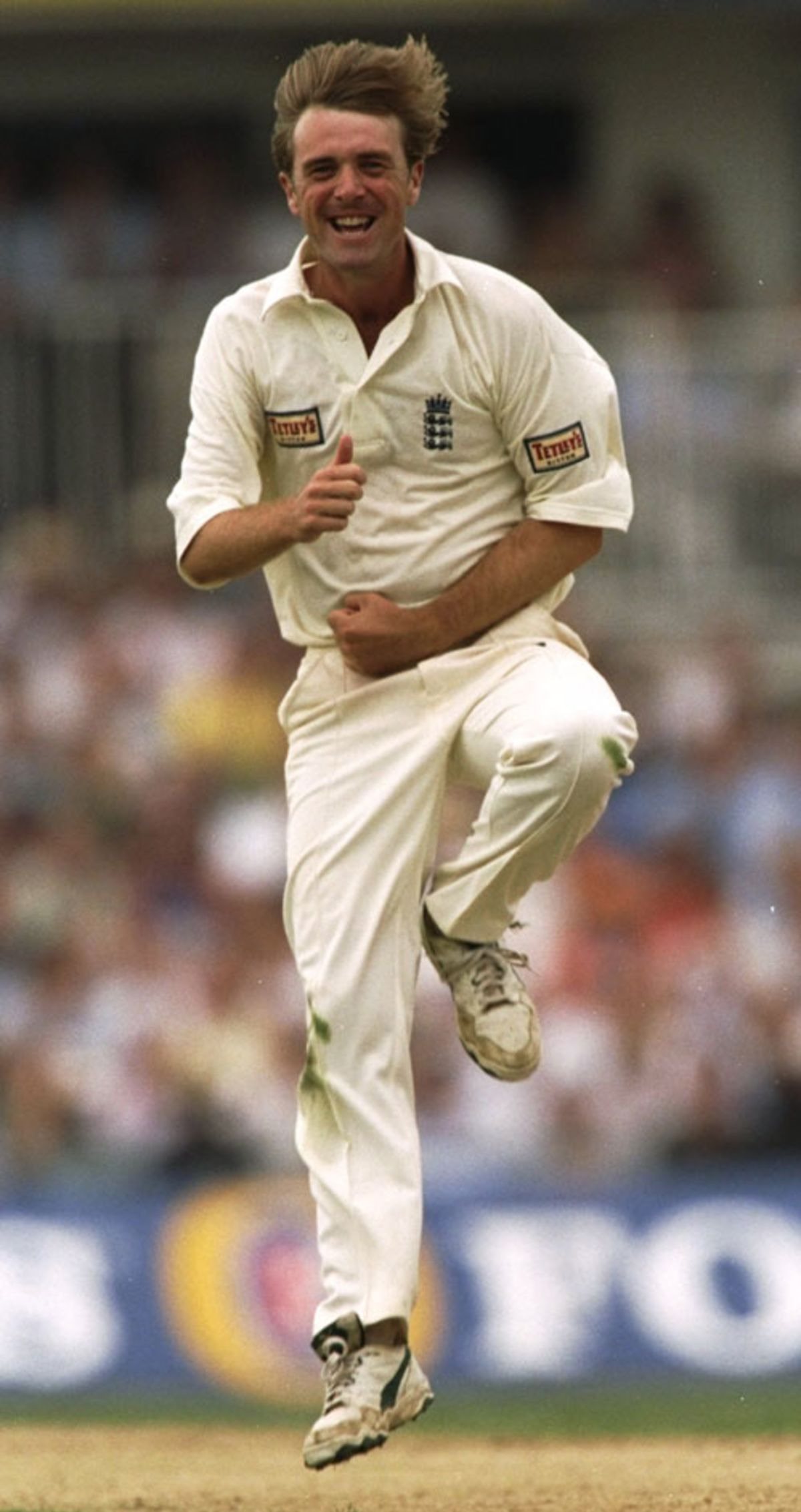 Phil Tufnell leaps in delight on his way to 6 for 77 | ESPNcricinfo.com