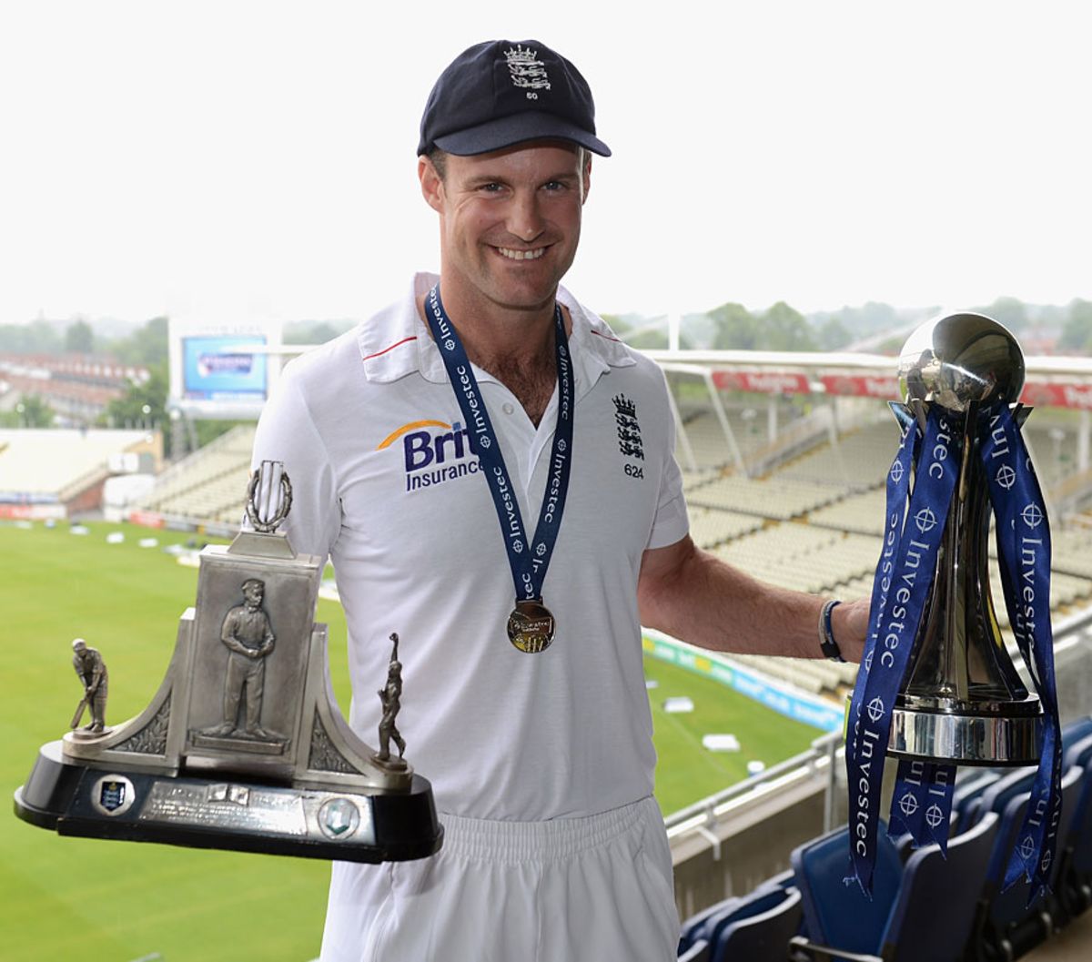 Andrew Strauss with the Wisden Trophy and series prize | ESPNcricinfo.com