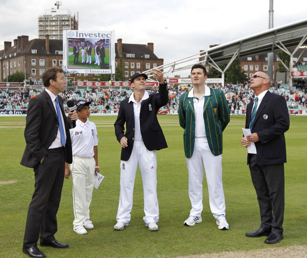 Graeme Smith is presented with a bat to mark his 100th Test ...