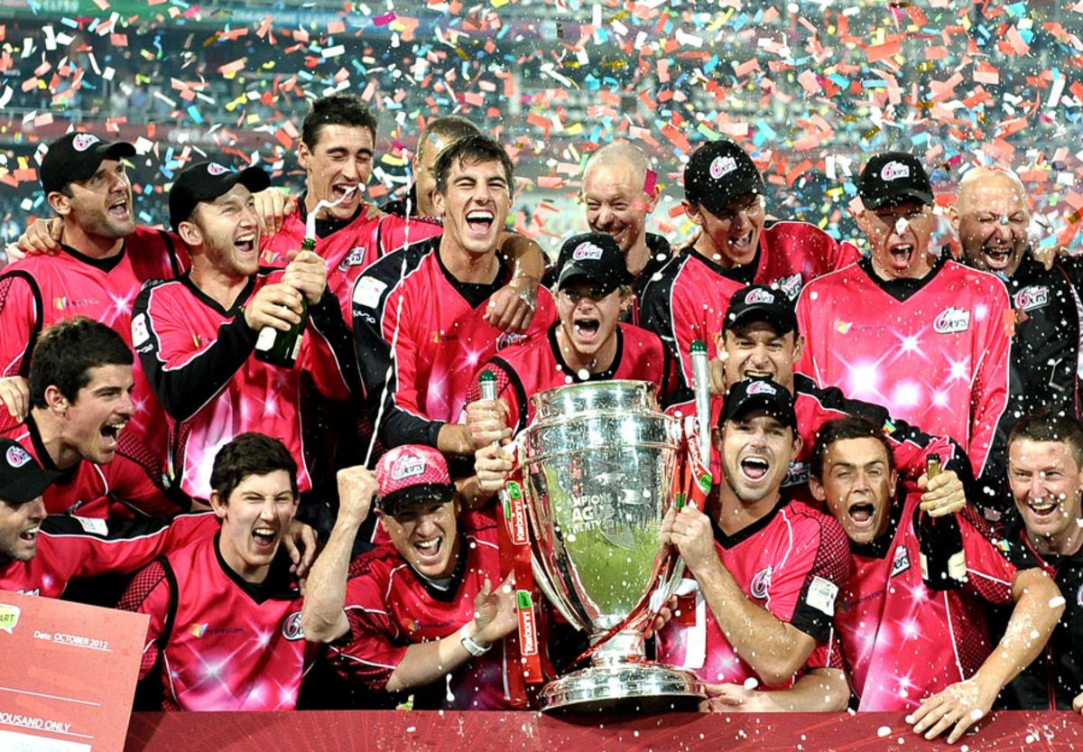 Brad Haddin lifts the CLT20 trophy | ESPNcricinfo.com